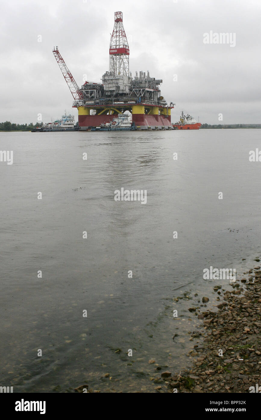 Russian Offshore High Resolution Stock Photography and Images - Alamy