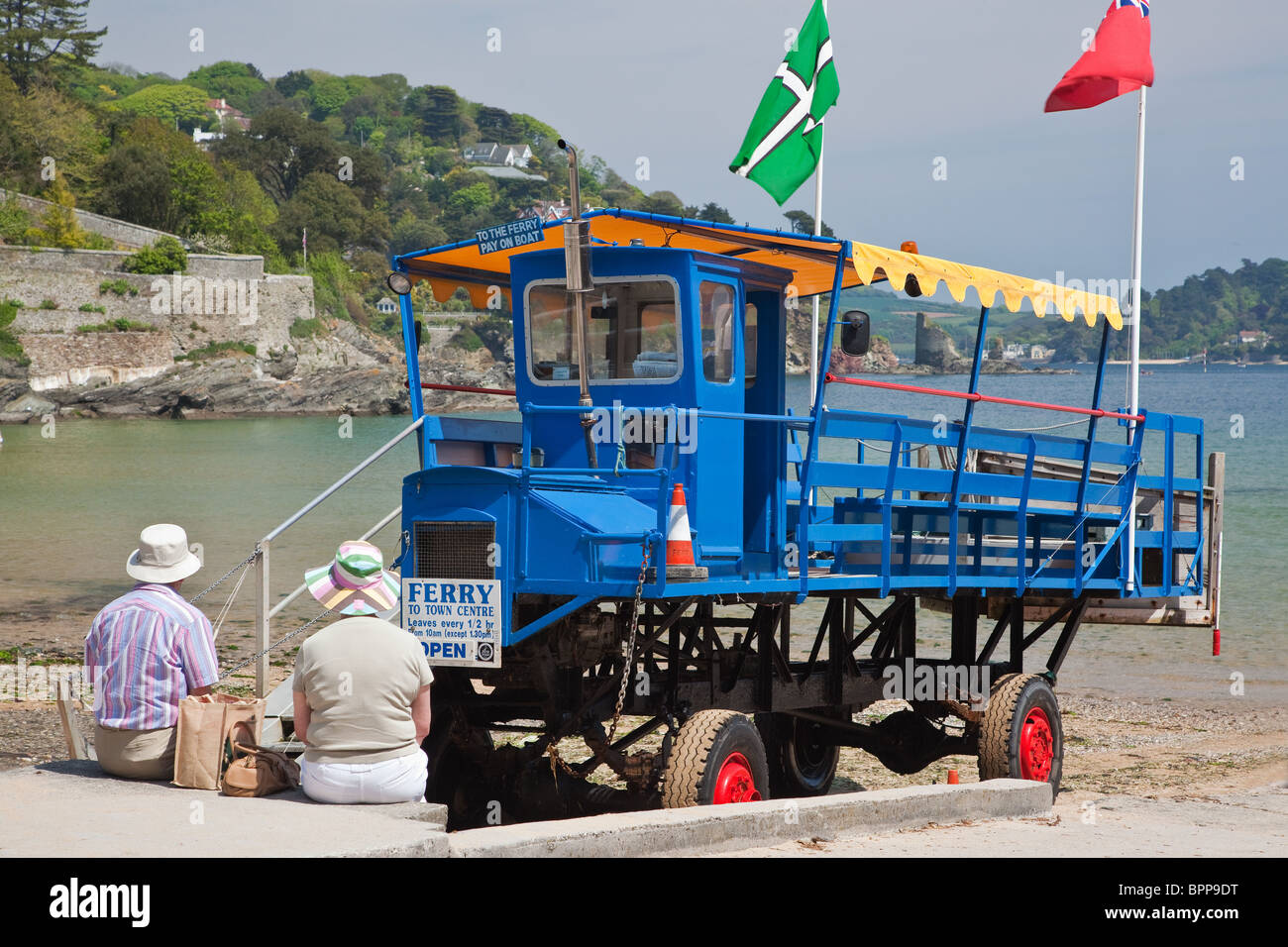 South Sands Ferry Sea Tractor, South Sands, Salcombe, Devon UK Stock ...