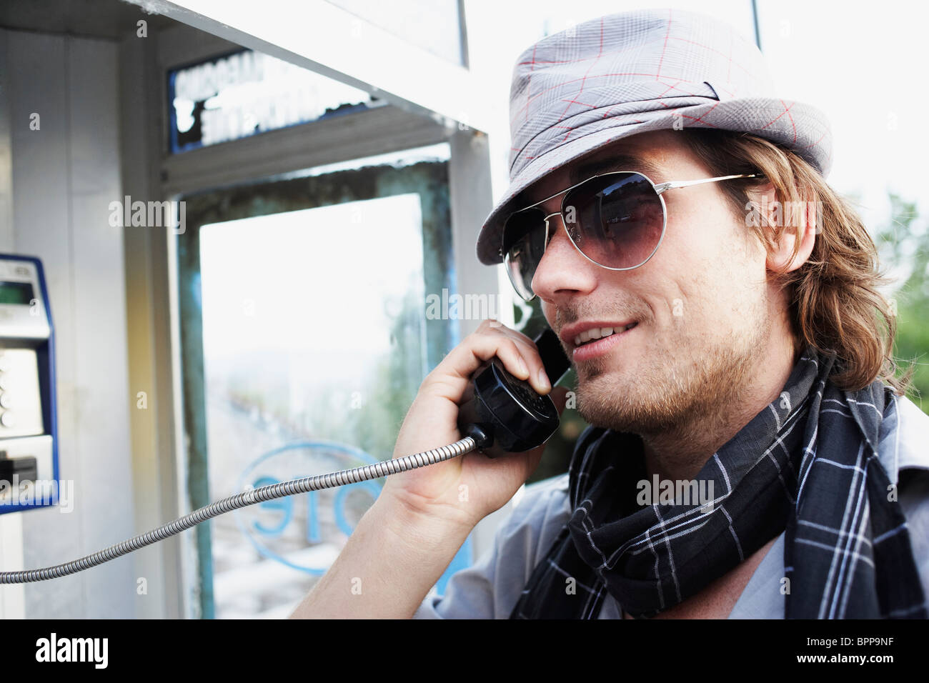 Dialog box hi-res stock photography and images - Alamy