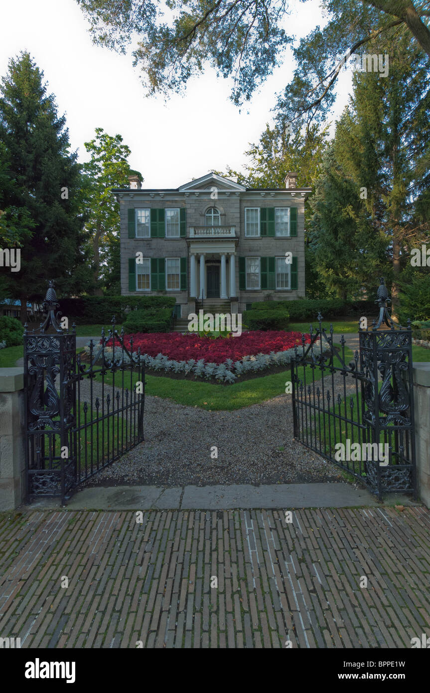 Edwardian estate architecture hi-res stock photography and images - Alamy