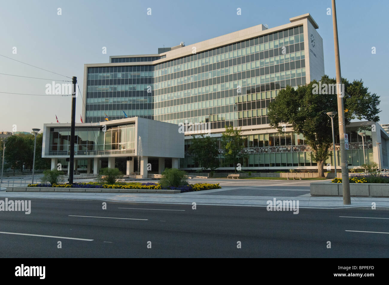 View of the Hamilton City Hall just after recieving a huge new face ...
