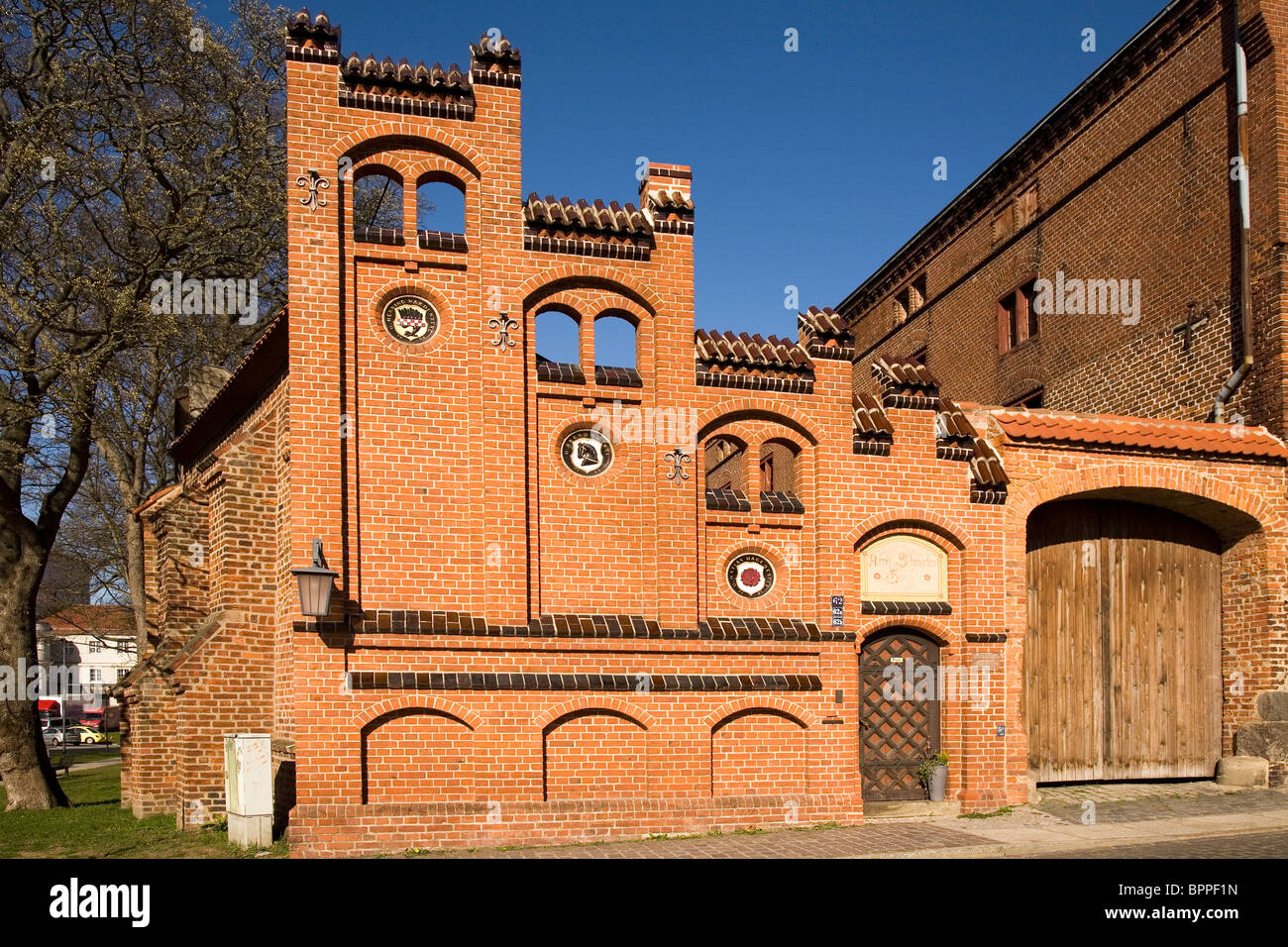Ornate red brick hi-res stock photography and images - Alamy