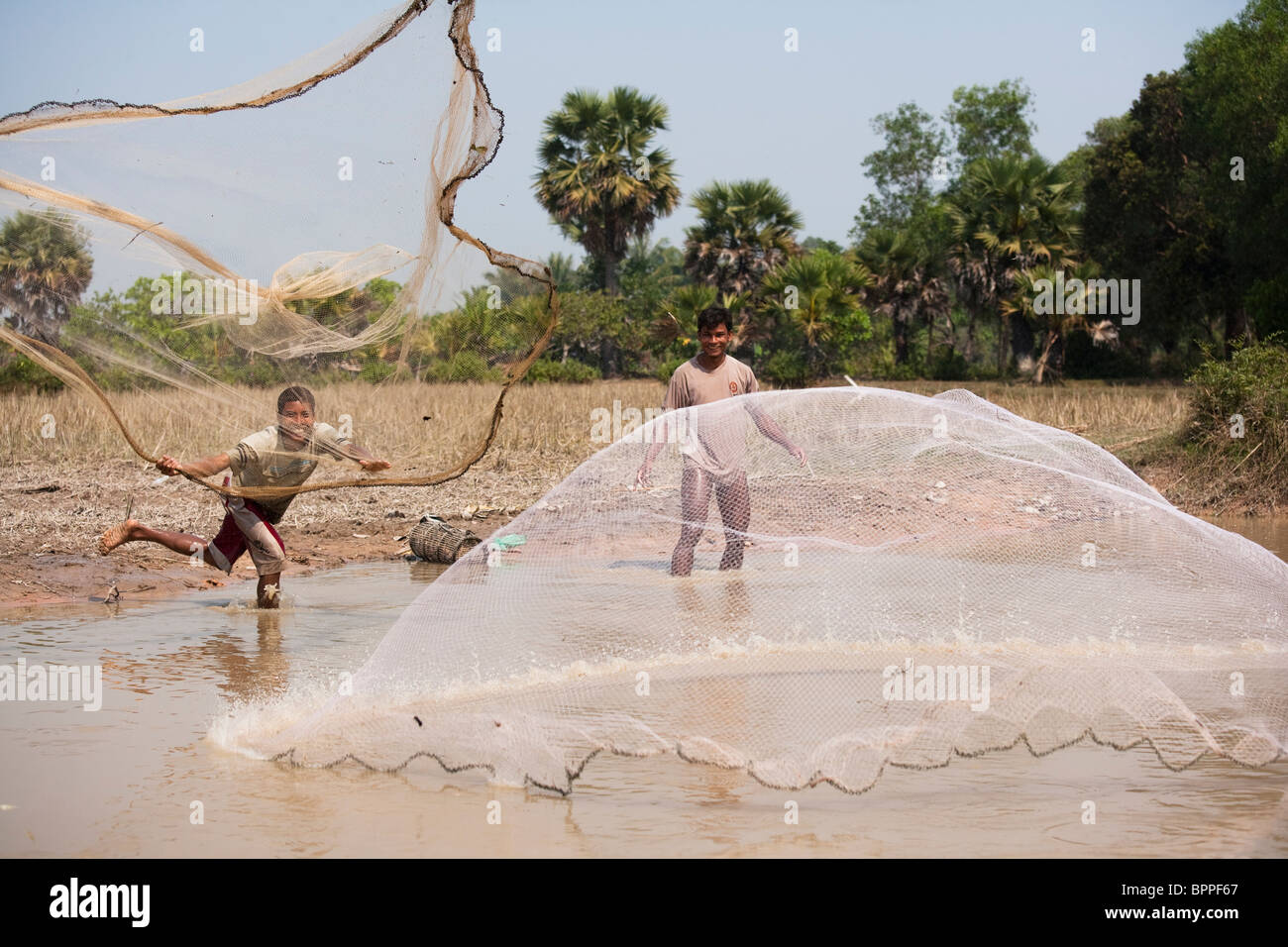 Cambodia fishing net hi-res stock photography and images - Alamy