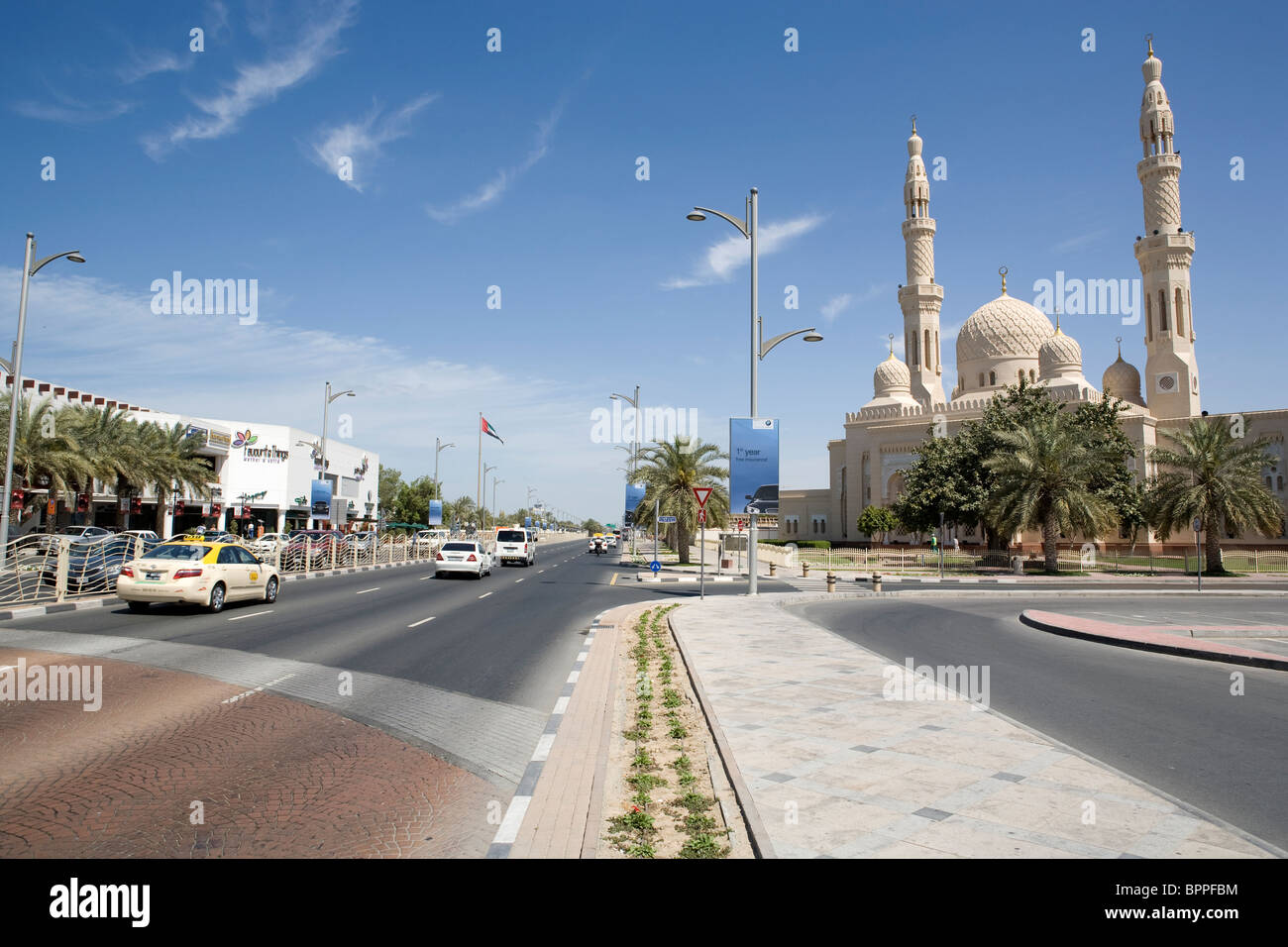 View of the Jumeirah mosque from the road in Dubai Stock Photo - Alamy