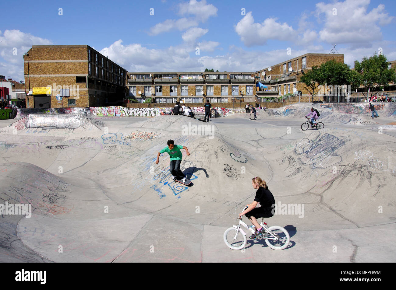 Stockwell Skateboard Park, Stockwell Road, Stockwell, London Borough of ...