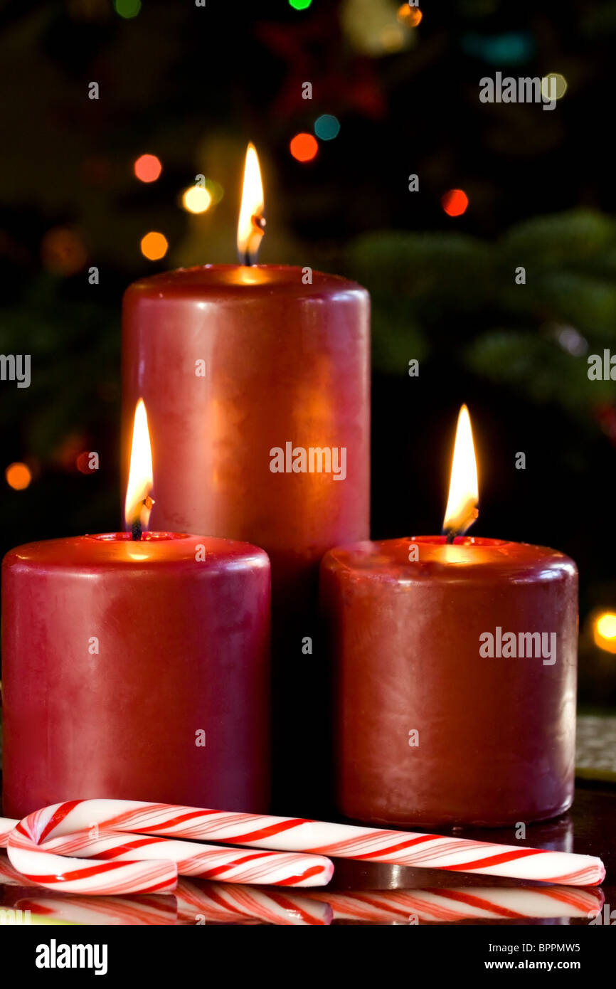 Candlelight display hi-res stock photography and images - Alamy