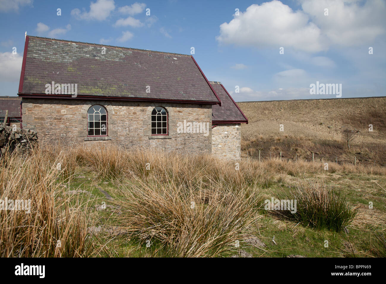 Simple chapel hi-res stock photography and images - Alamy