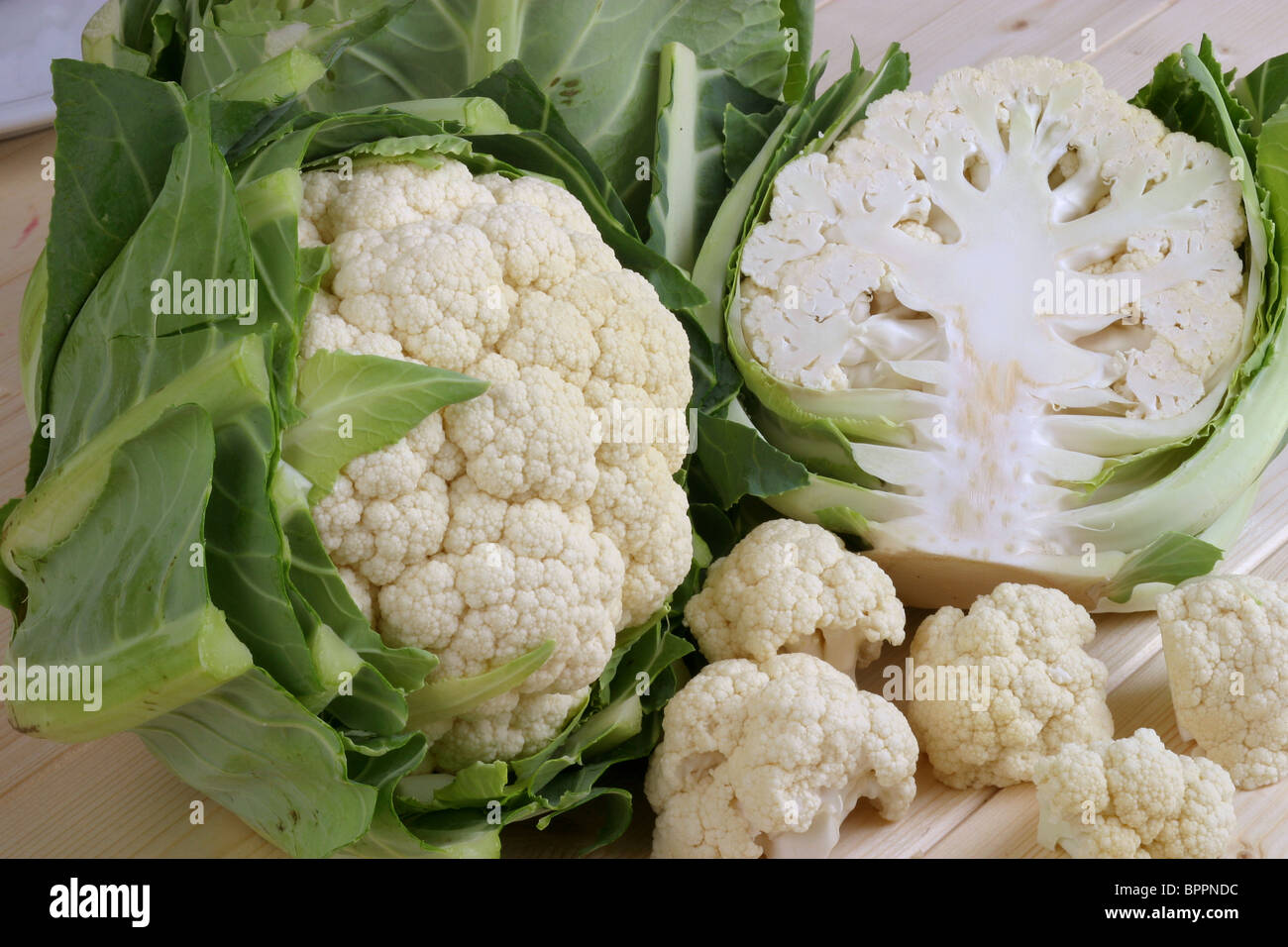 Cauliflower hi-res stock photography and images - Alamy
