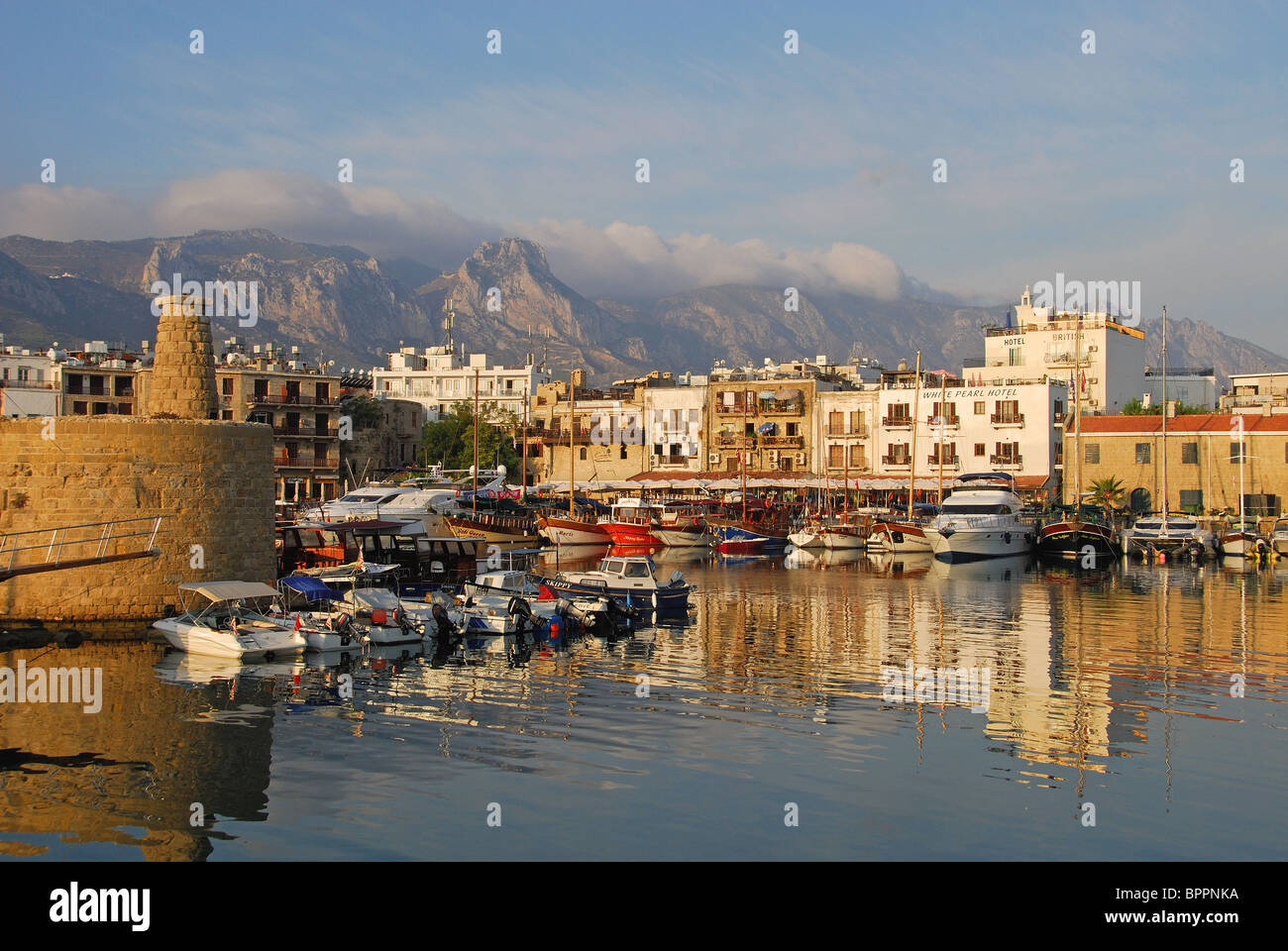 Kyrenia range hi-res stock photography and images - Alamy