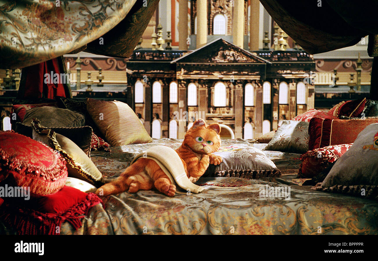Garfield Cat Movie High Resolution Stock Photography and Images - Alamy