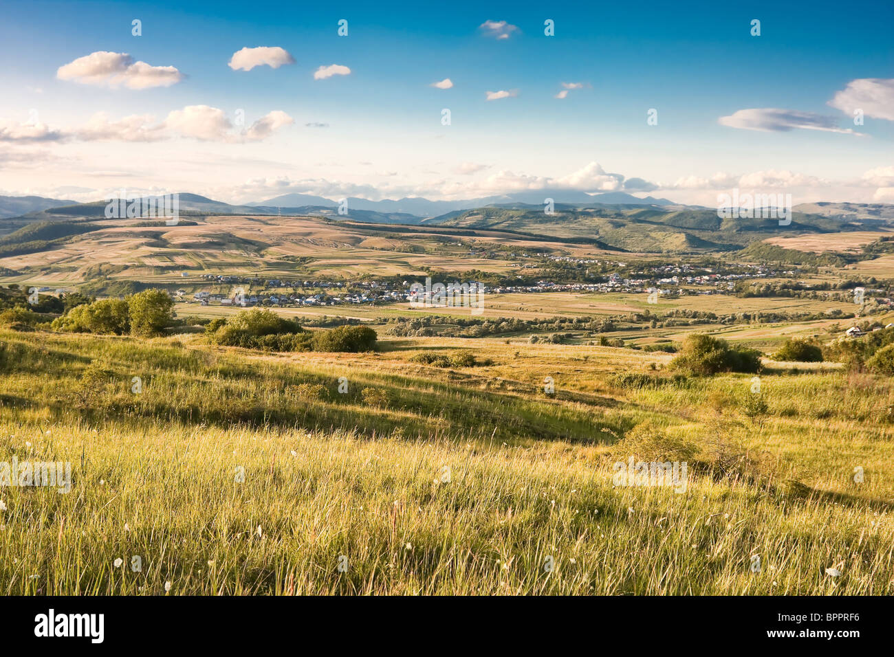 Romania countryside hi-res stock photography and images - Alamy