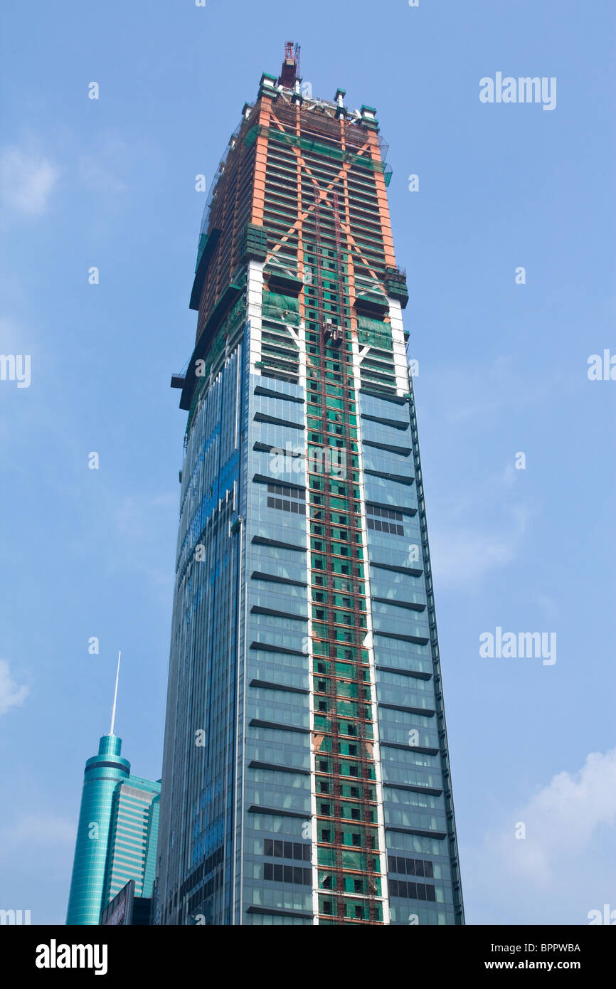 Skyscraper under construction in Shenzhen, China Stock Photo - Alamy