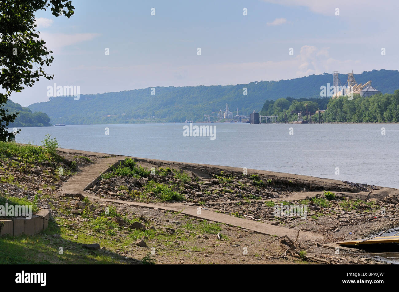 View of the Ohio River between Cincinnati, Ohio and Constance, Kentucky ...