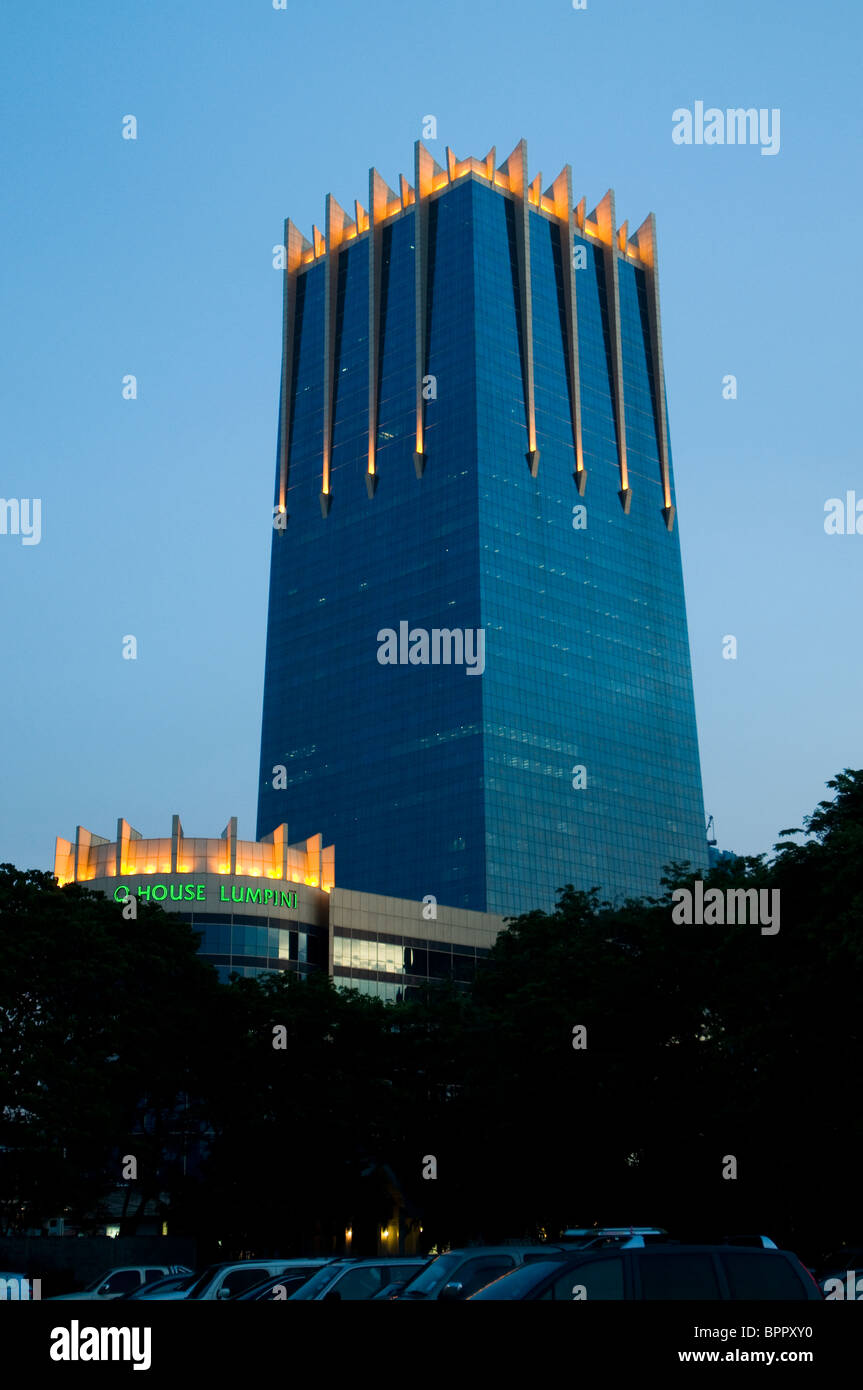 Q-House Building in Sathorn, Bangkok, Thailand Stock Photo - Alamy