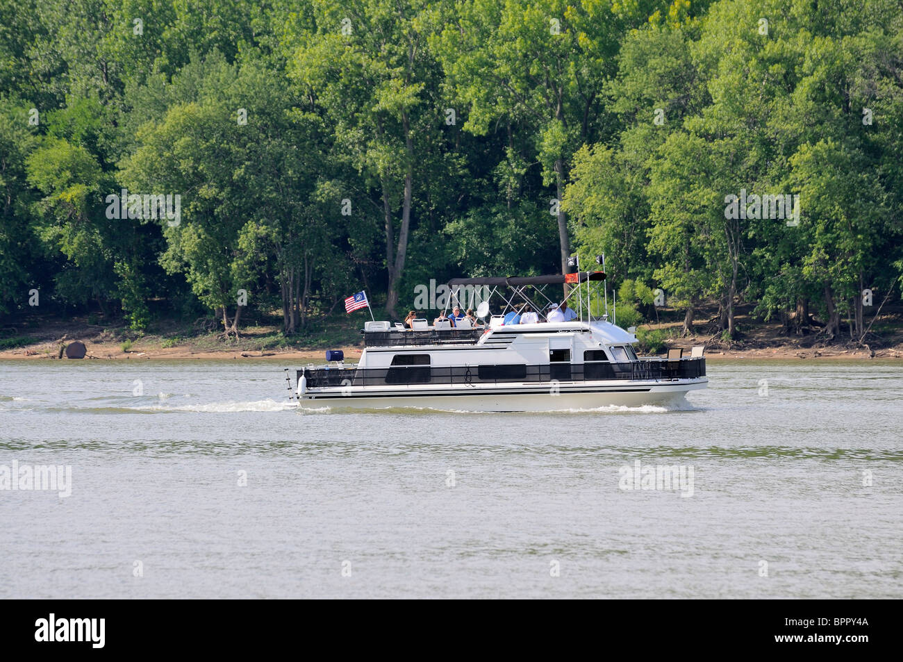 Pleasure boat on the Ohio River between Cincinnati, Ohio and Constance ...