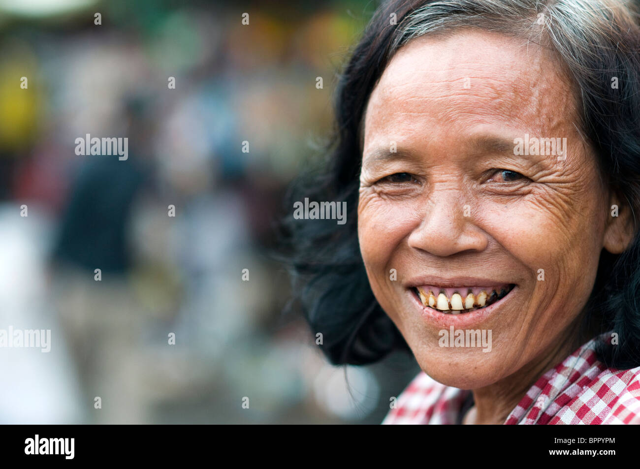 Woman in Phnom Penh, Cambodia Stock Photo - Alamy