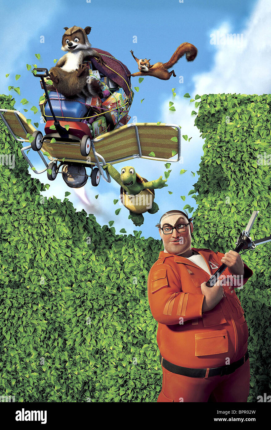 Over The Hedge 2006 High Resolution Stock Photography and Images - Alamy
