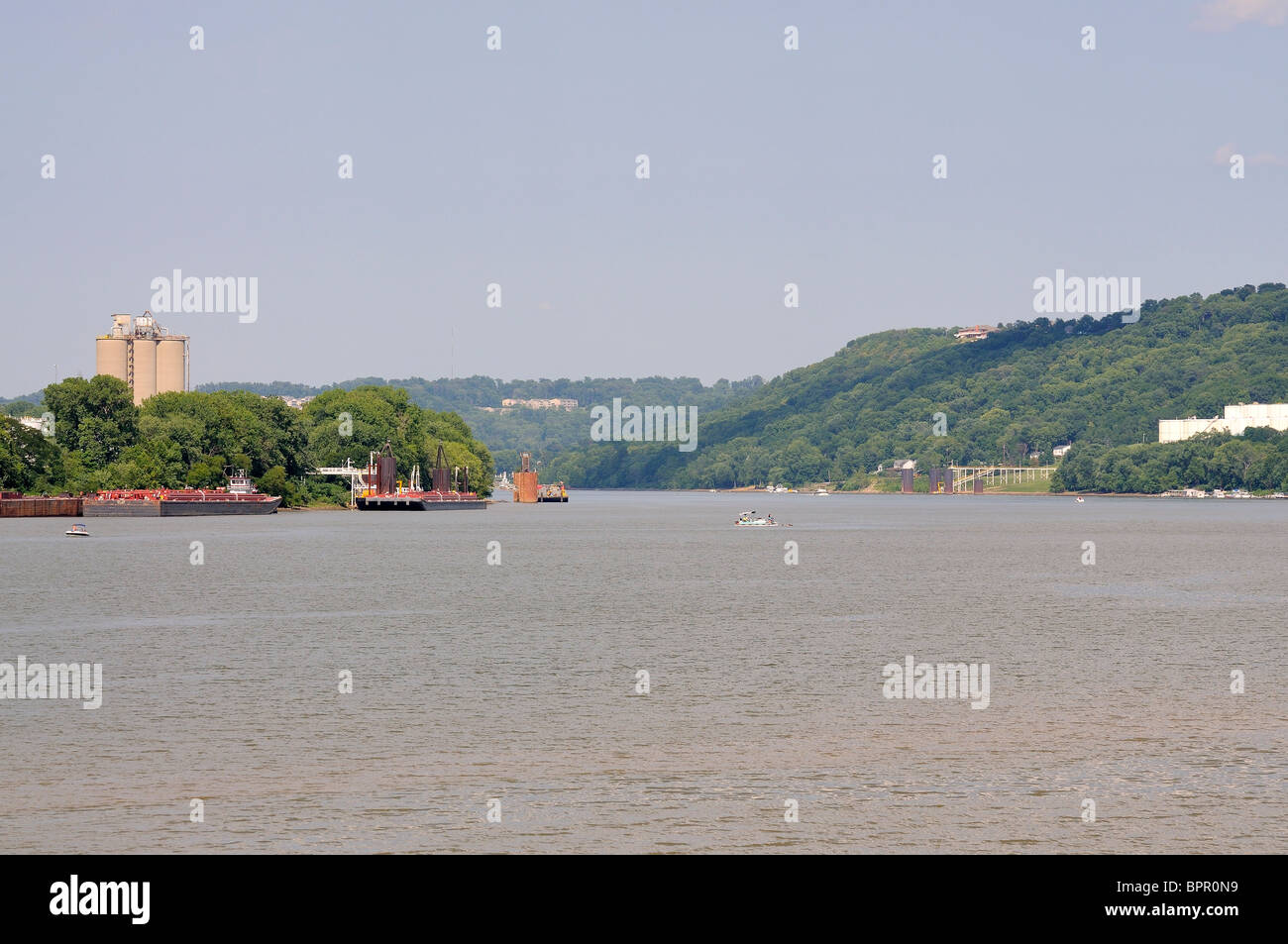 Flatboat ohio river hi-res stock photography and images - Alamy