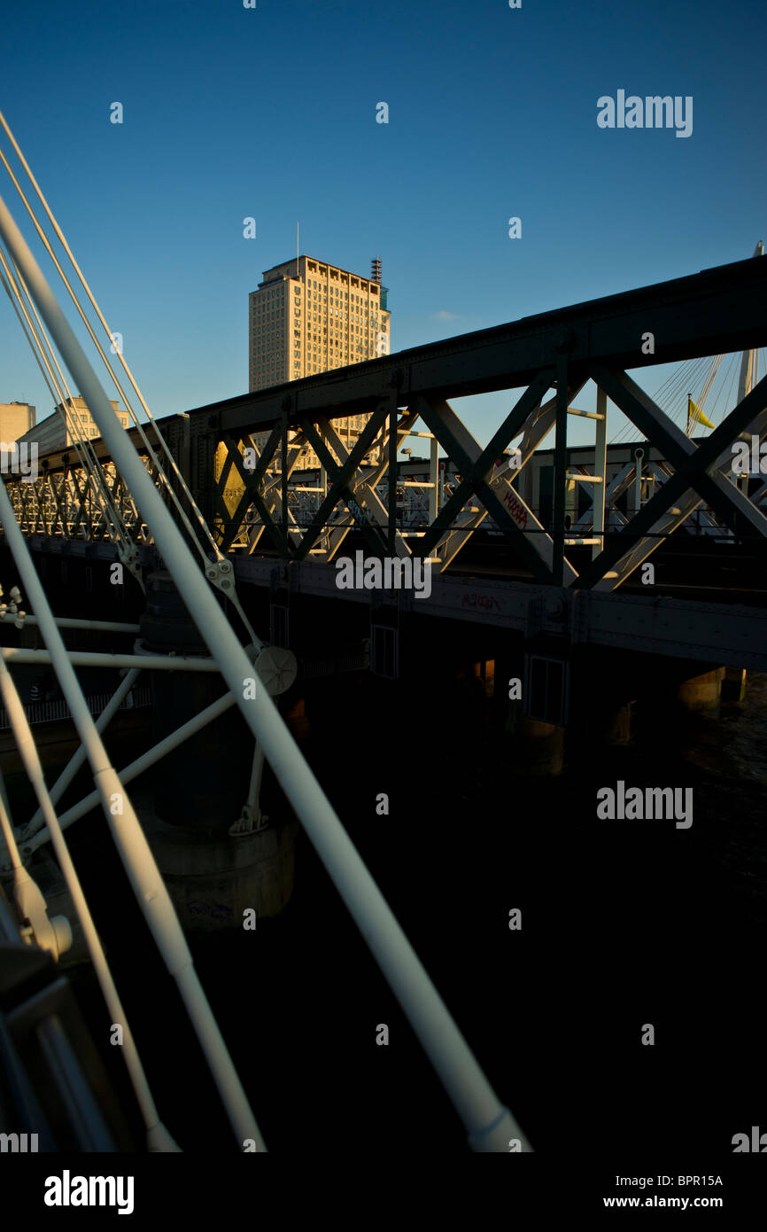 Shell Building, London Stock Photo - Alamy