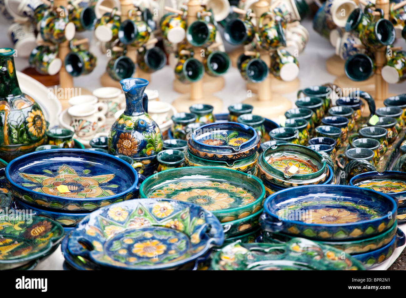 Ceramic pottery for sale hi-res stock photography and images - Alamy