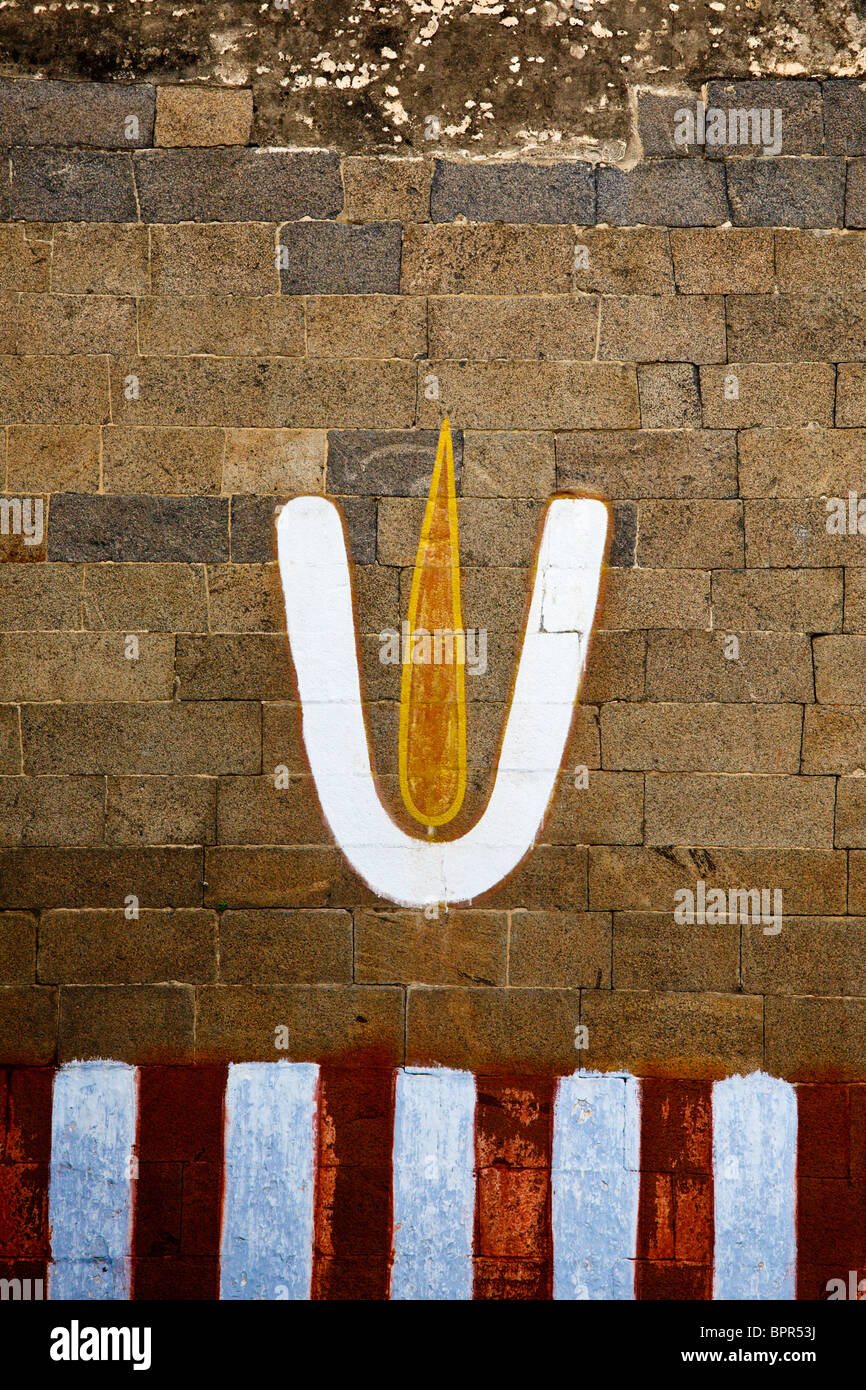 Vishnu symbol on wall Stock Photo - Alamy