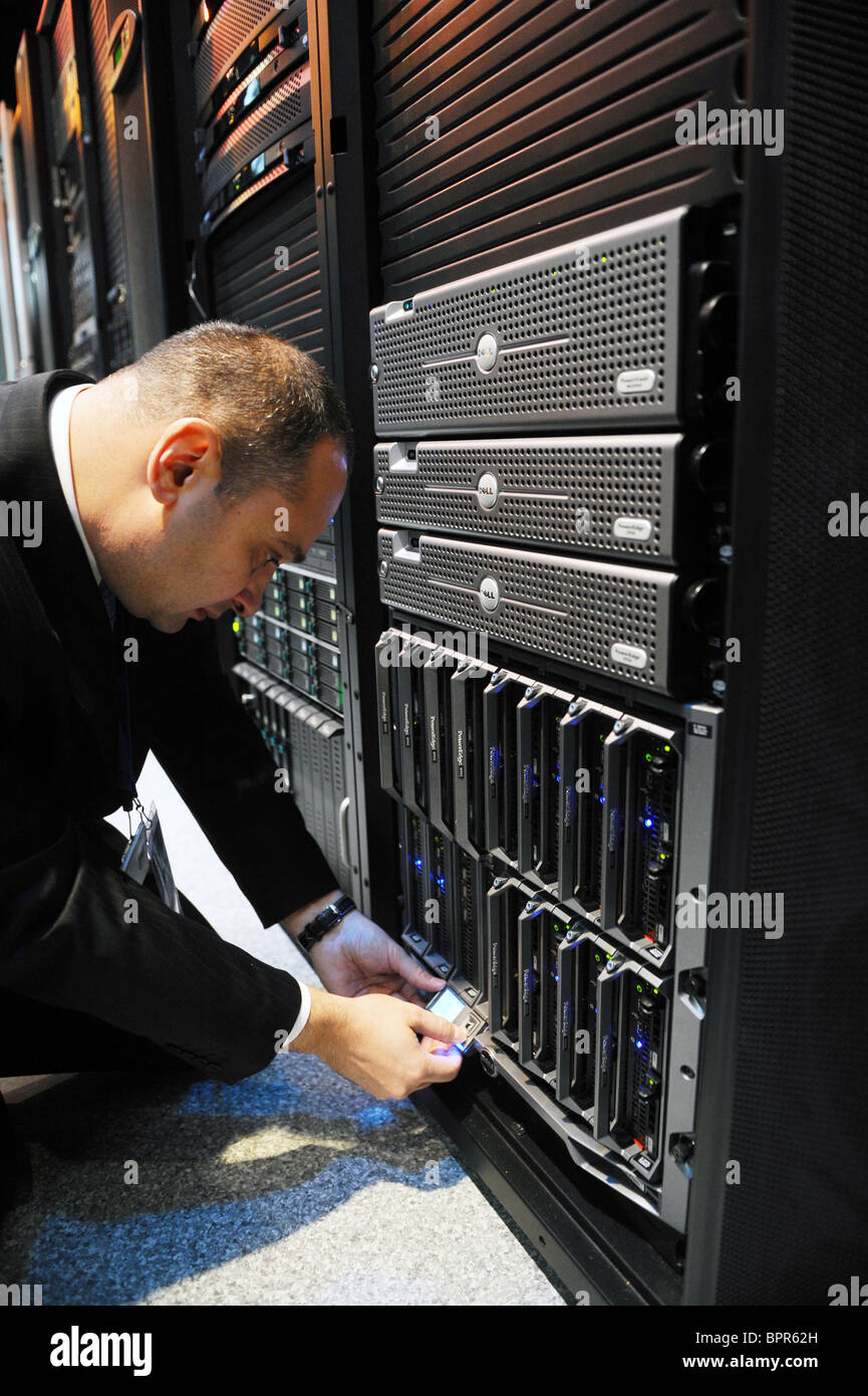 Microsoft Technology High Resolution Stock Photography and Images - Alamy