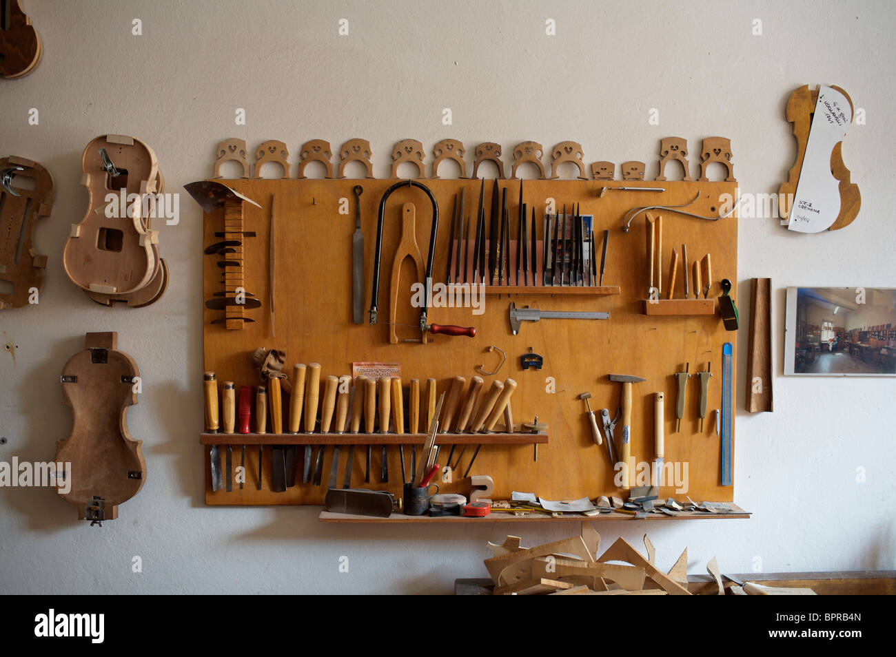 Andrea Mosconi maintains the city of Cremona's precious violin ...