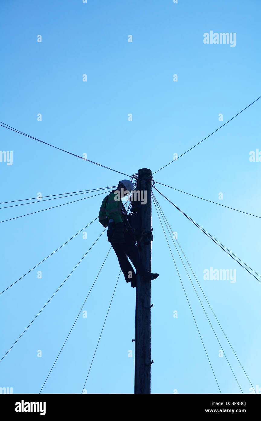 Bt engineer pole hi-res stock photography and images - Alamy