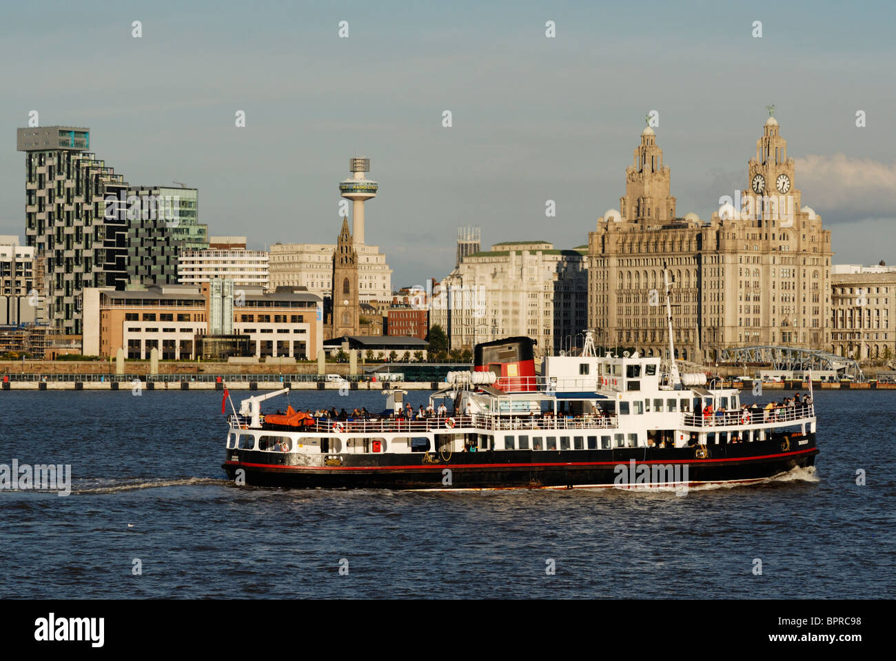 Ferry cross the mersey hi-res stock photography and images - Alamy