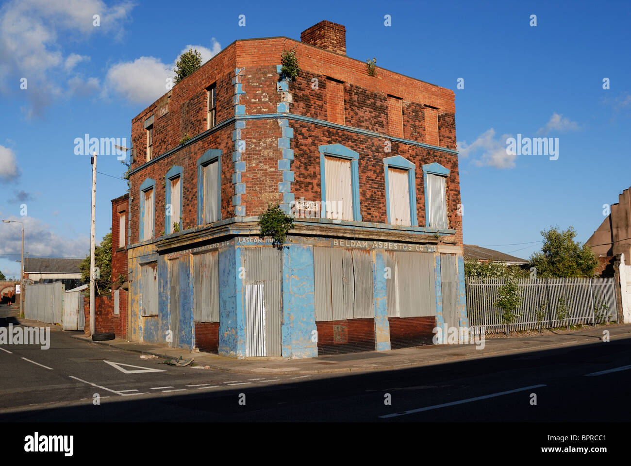 Beldam Asbestos supplies building on Waterloo Road, Liverpool Docks ...