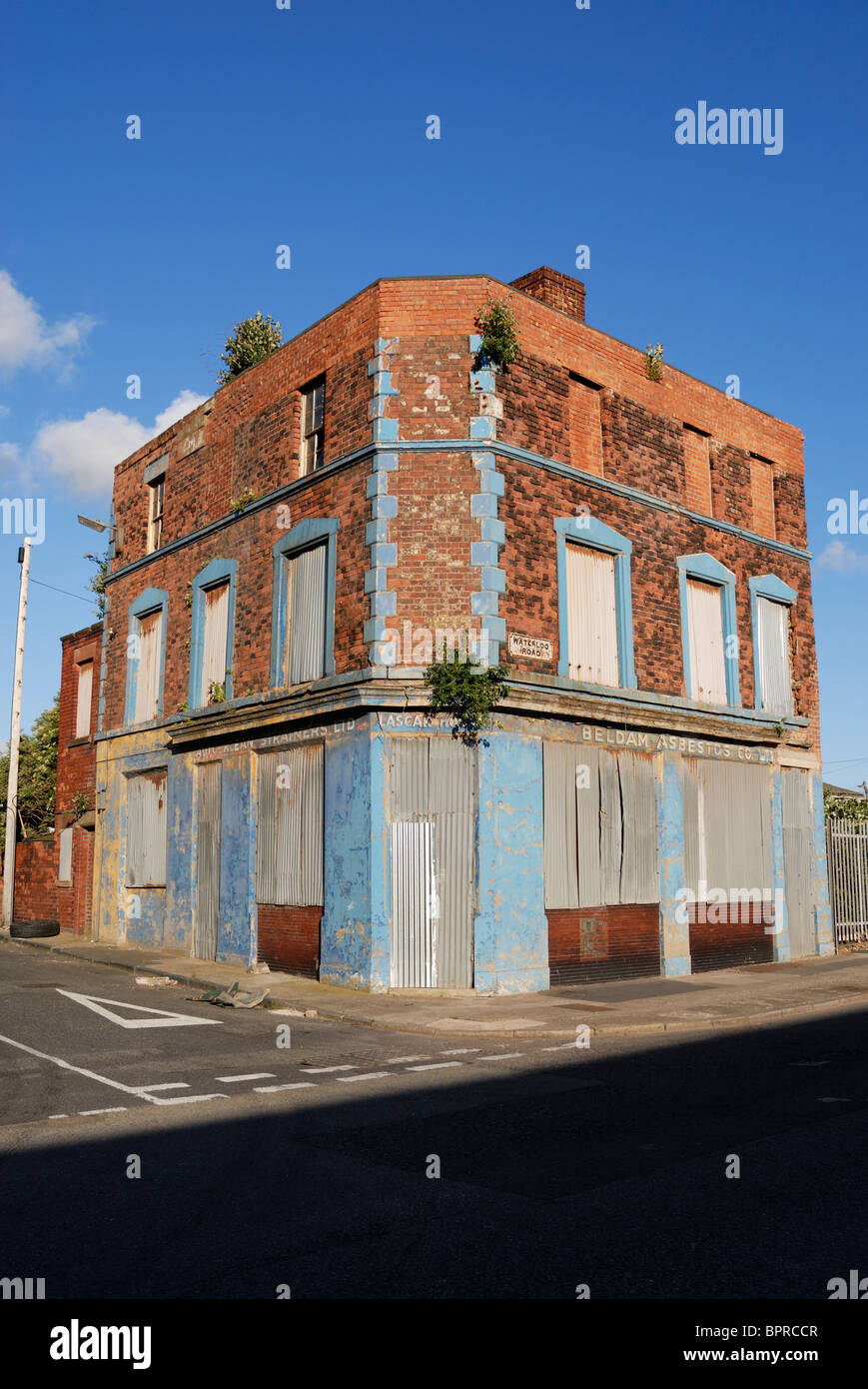 Beldam Asbestos supplies building on Waterloo Road, Liverpool Docks ...