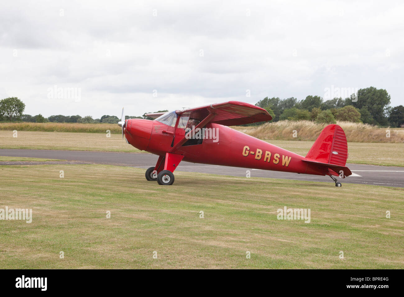 Luscombe 8E (modified) Silvaire 'Bloody Mary' G-BRSW parked on the ...