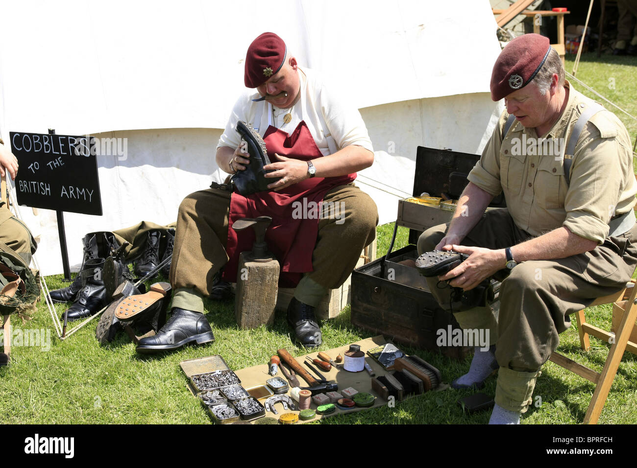 British soldiers during a reenactment hi-res stock photography and ...