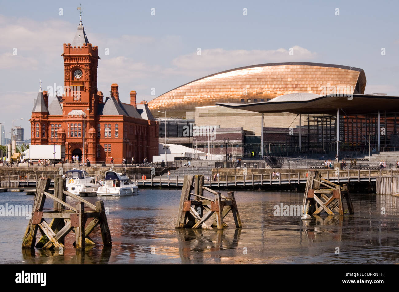 Waterfront featuring hi-res stock photography and images - Alamy