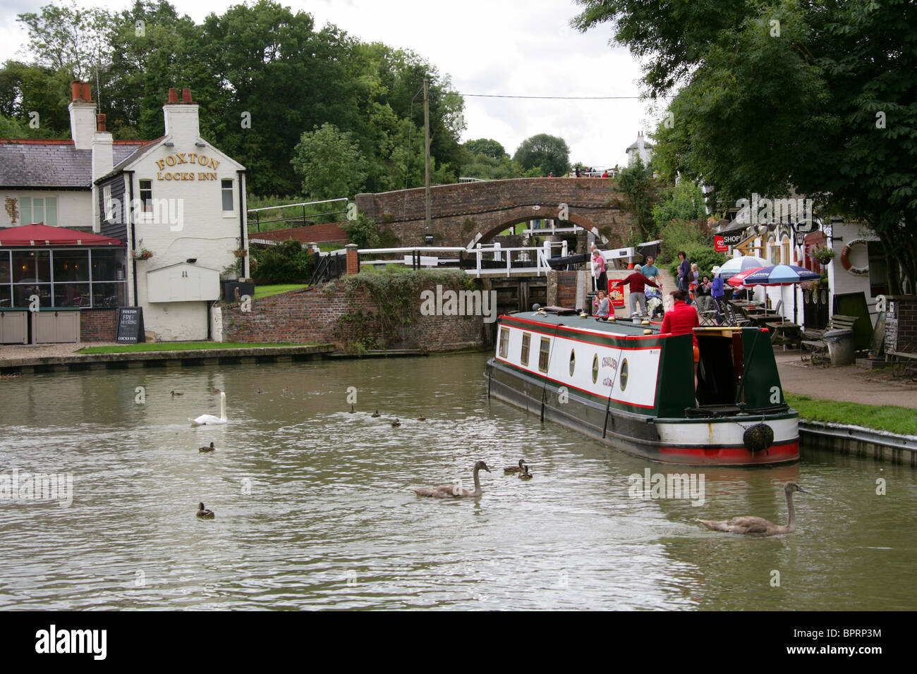 Foxton locks hi-res stock photography and images - Alamy