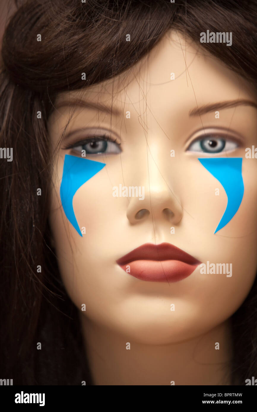 Female mannequin face hi-res stock photography and images - Alamy