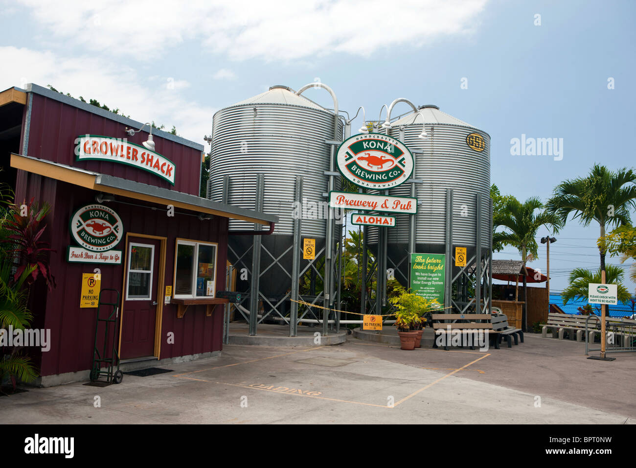Kona pub and brewery hi-res stock photography and images - Alamy