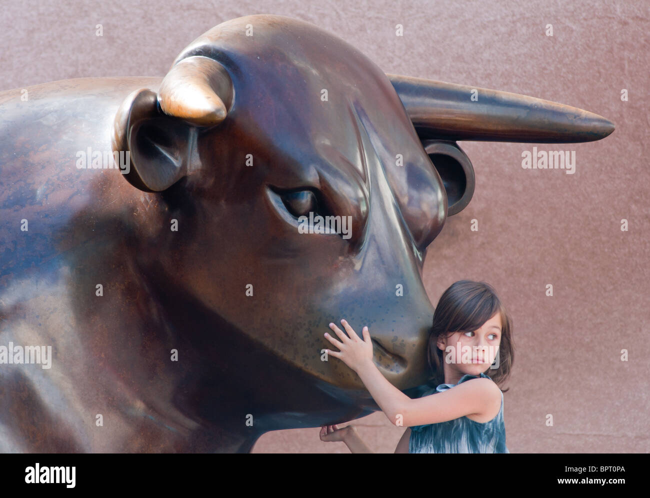 Bull statue in bullring shopping hi-res stock photography and images ...