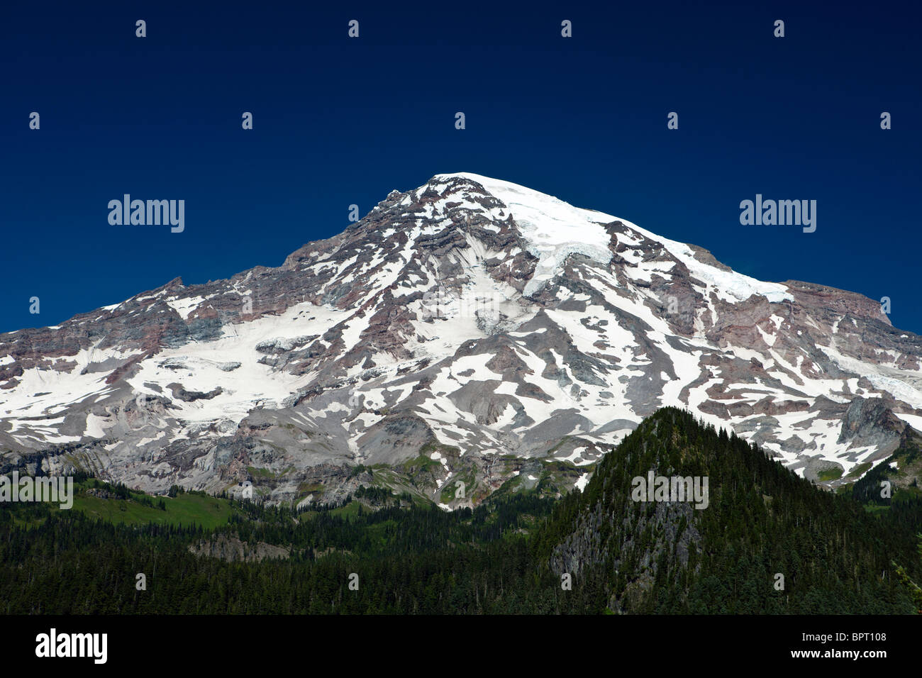 Snow mt hi-res stock photography and images - Alamy
