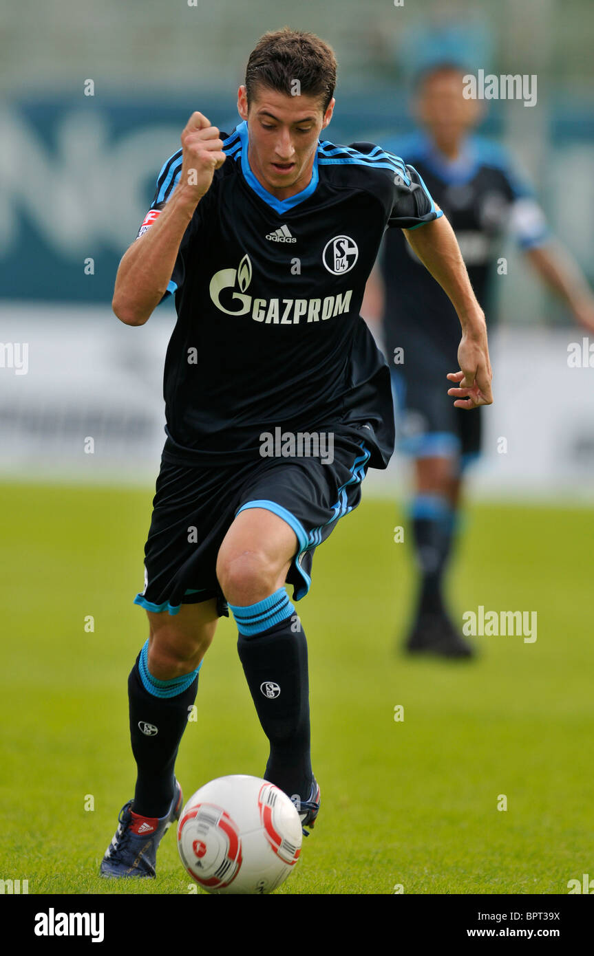 Sergio escudero football player schalke hi-res stock photography and ...