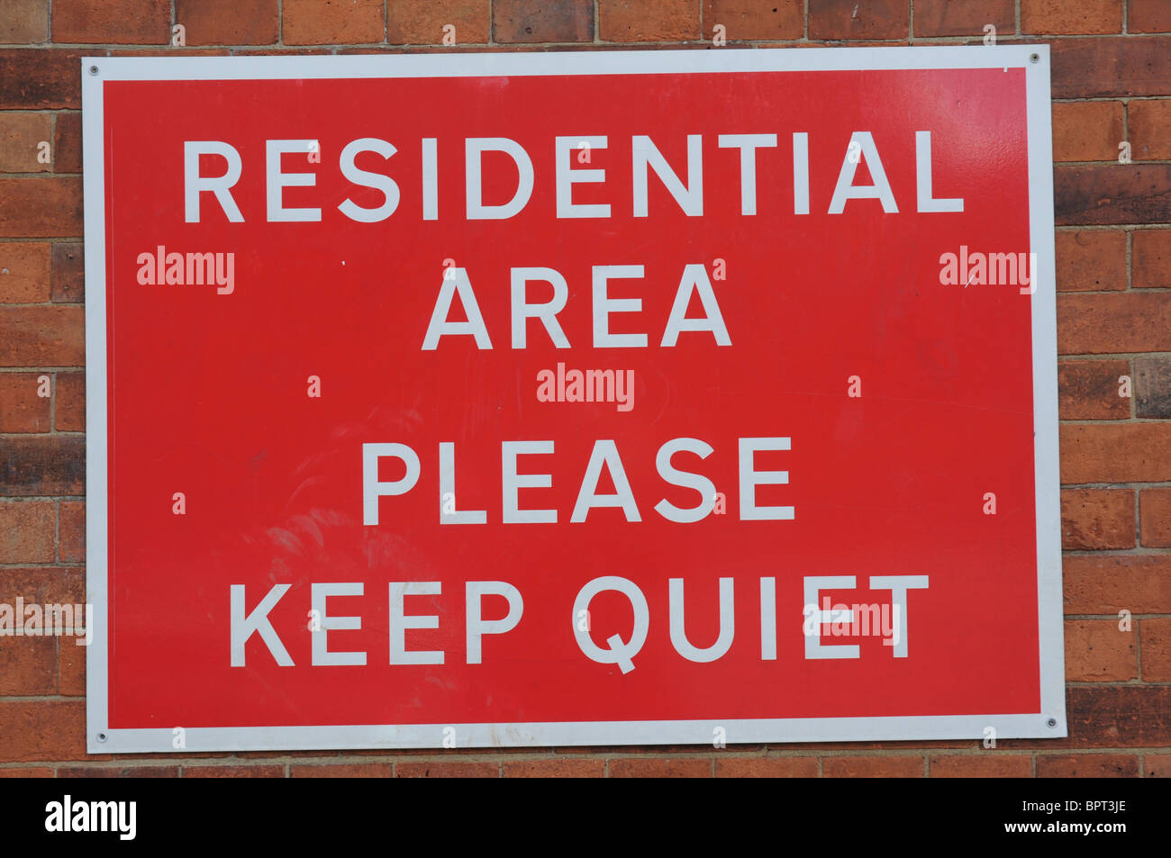 Quiet please sign hi-res stock photography and images - Alamy