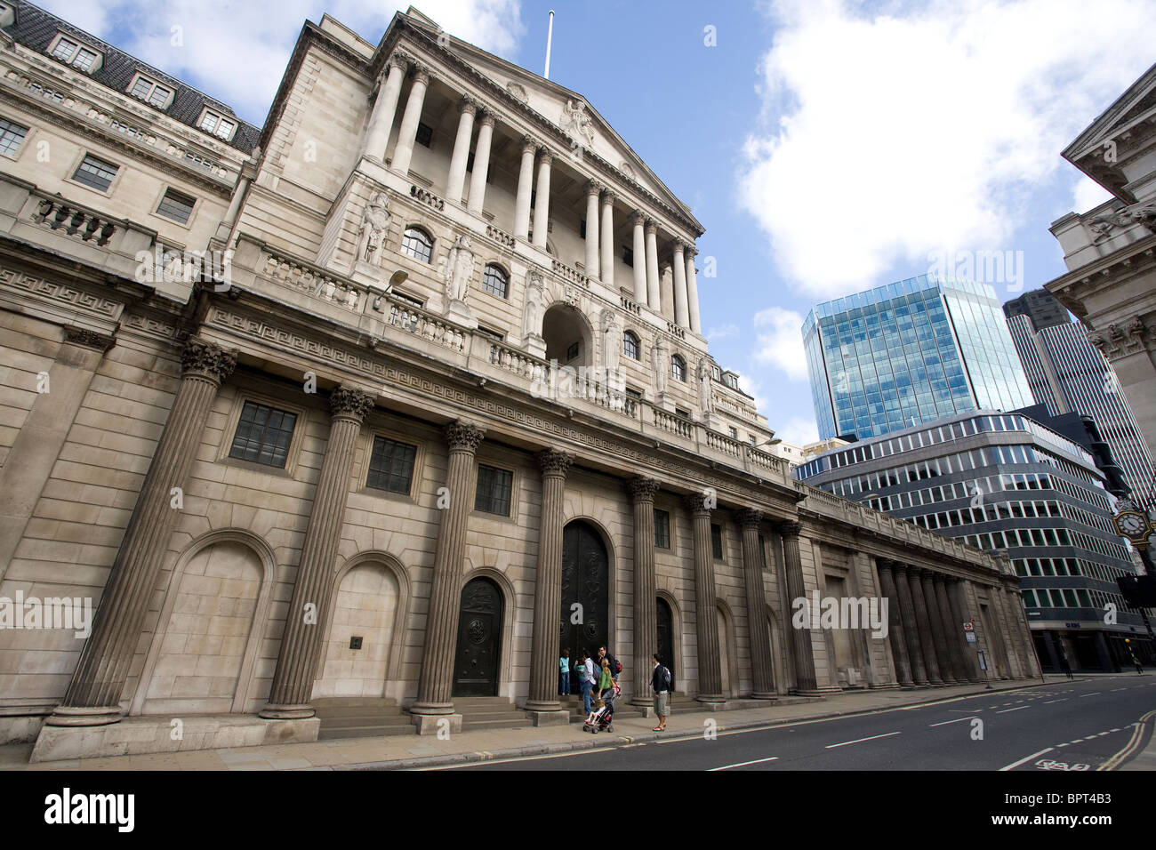 The Bank of England building, London UK Stock Photo - Alamy