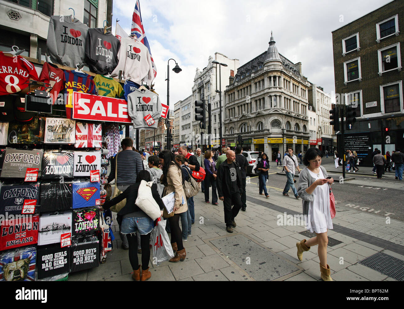 Hustle and bustle london hi-res stock photography and images - Alamy