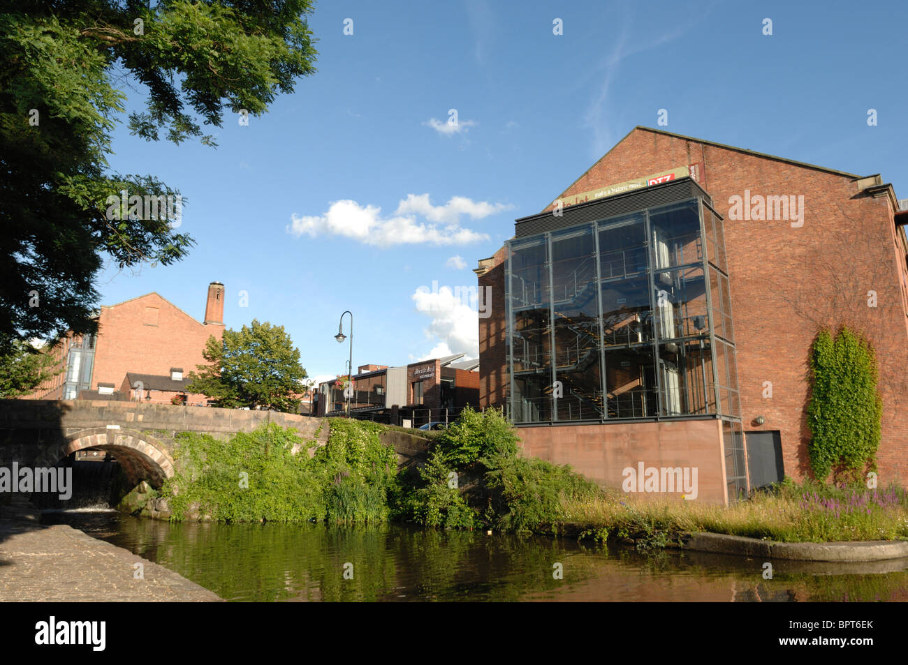 Manchester Castlefield canal basin on a sunny summers day Stock Photo ...