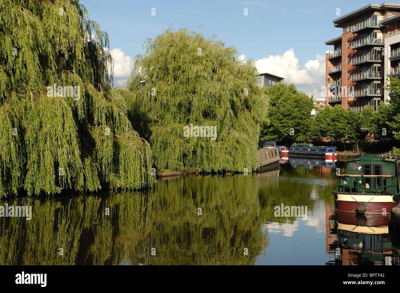 Manchester Castlefield canal basin on a sunny summers day Stock Photo ...