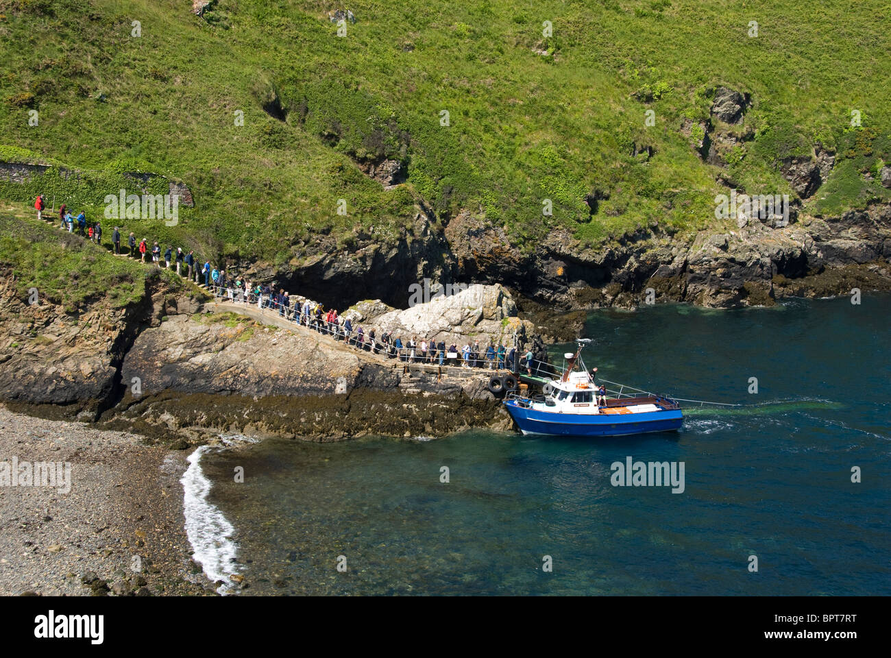 Boat boarding ramp hi-res stock photography and images - Alamy