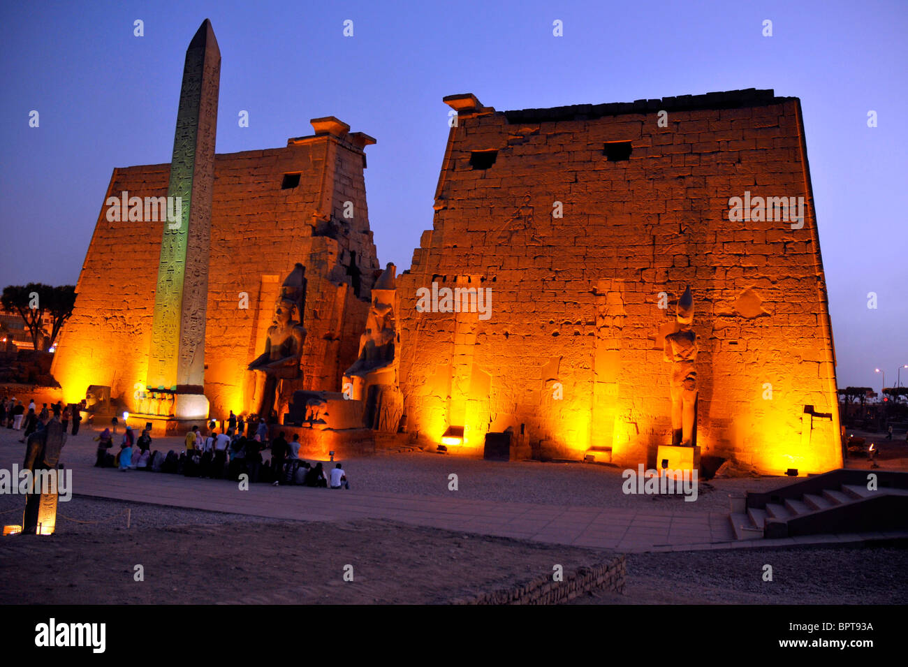 Luxor temples hi-res stock photography and images - Alamy
