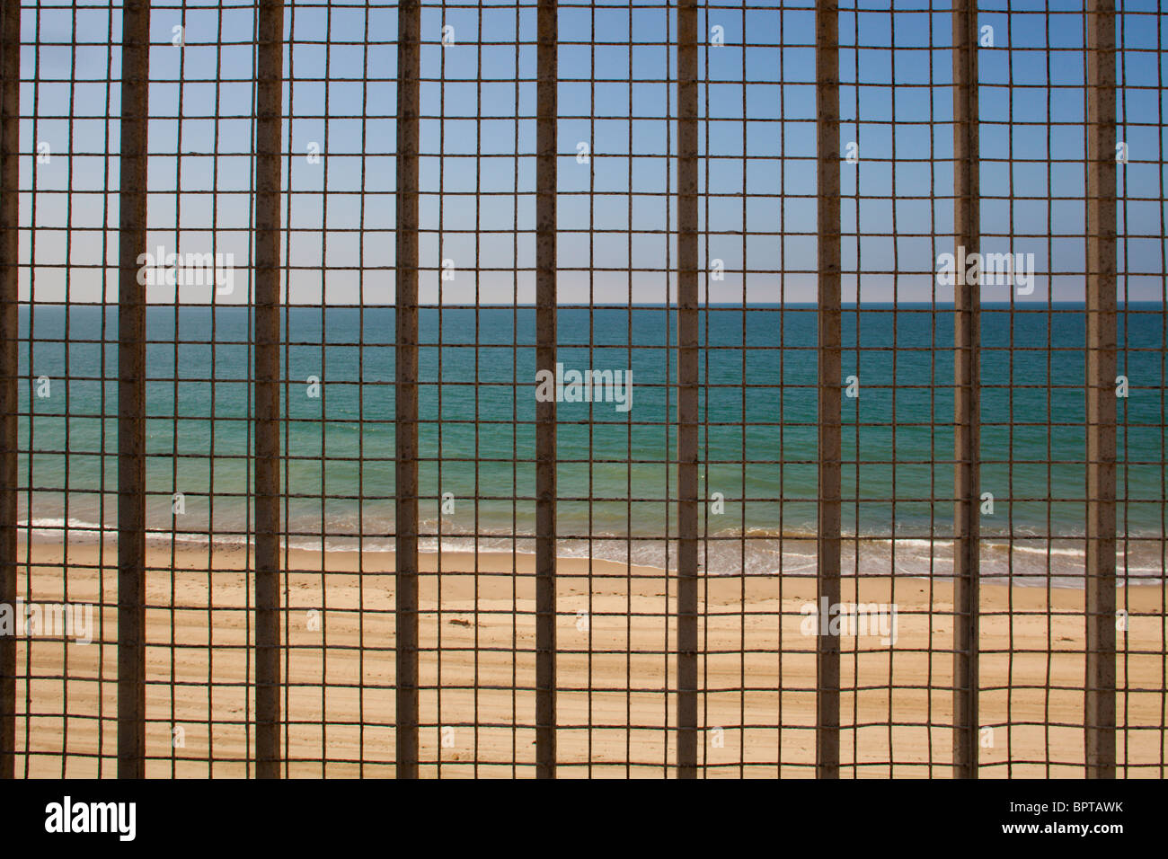 Beach structure hi-res stock photography and images - Alamy