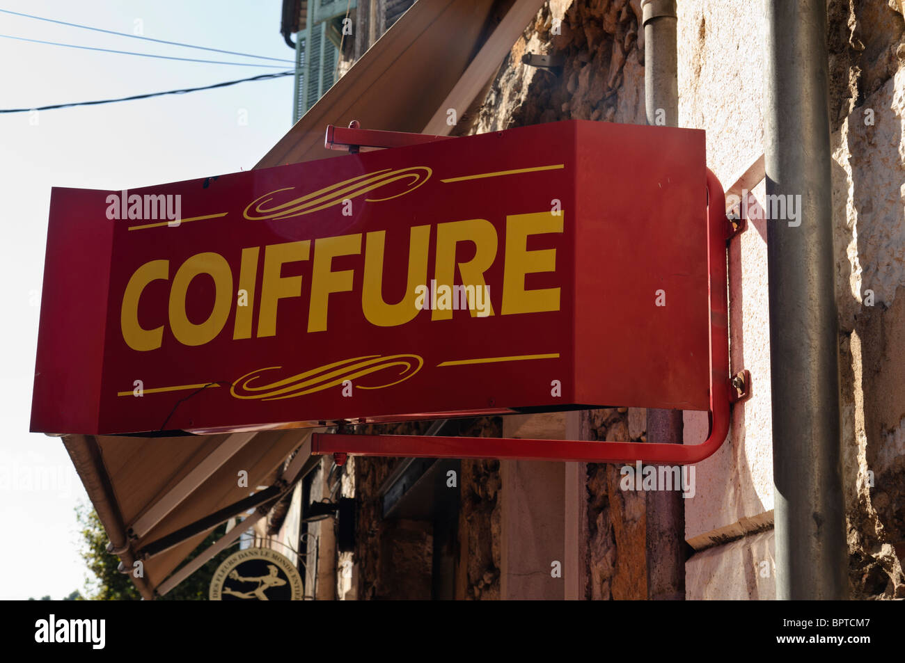 French hair salon sign hi-res stock photography and images - Alamy