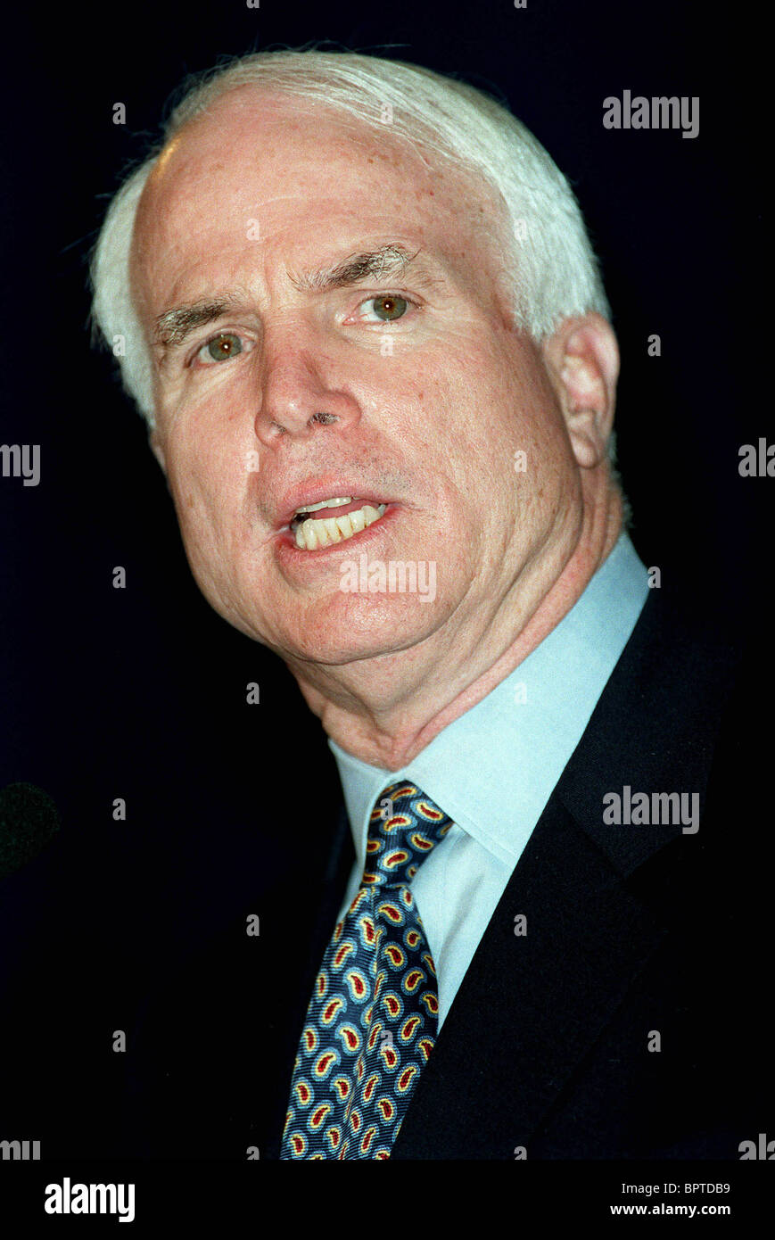 JOHN MCCAIN 2000 US PRESIDENTIAL CANDIDATE 22 February 2000 Stock Photo ...